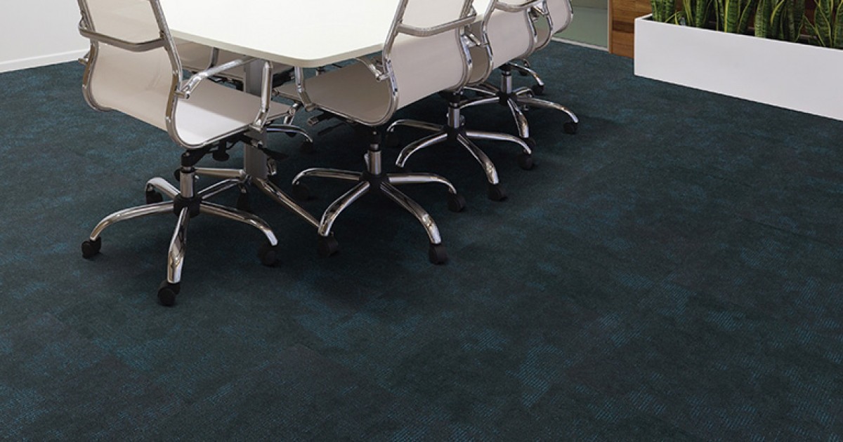 Watercolor Moire | Carpet Tiles | Stylist | Belgotex